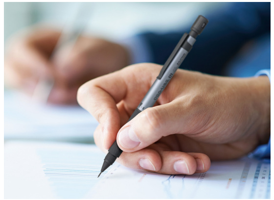 プラチナ万年筆、次世代シャープペン「PRO－USE 171」に限定色「フロストゴールド」「フロストシルバー」が登場 (2025年8月18日掲載 ...