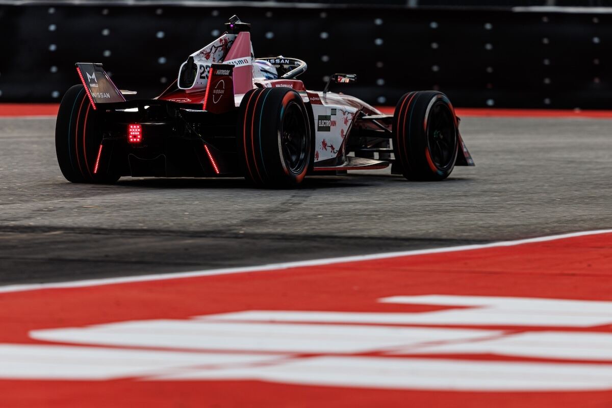 日産フォーミュラEチームがメキシコシティE-Prixに参戦! 海抜2,250mの高地で決戦 - ライブドアニュース