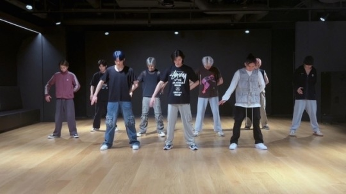 TREASURE、タイトル曲「BONA BONA」ダンス練習映像を公開…サビのダンスに釘付け - ライブドアニュース