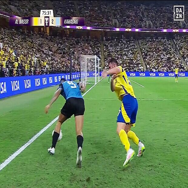 J1川崎フロンターレ、ACLEでFWエリソン「死んだふり作戦」に驚愕 (2025年5月1日掲載) - ライブドアニュース