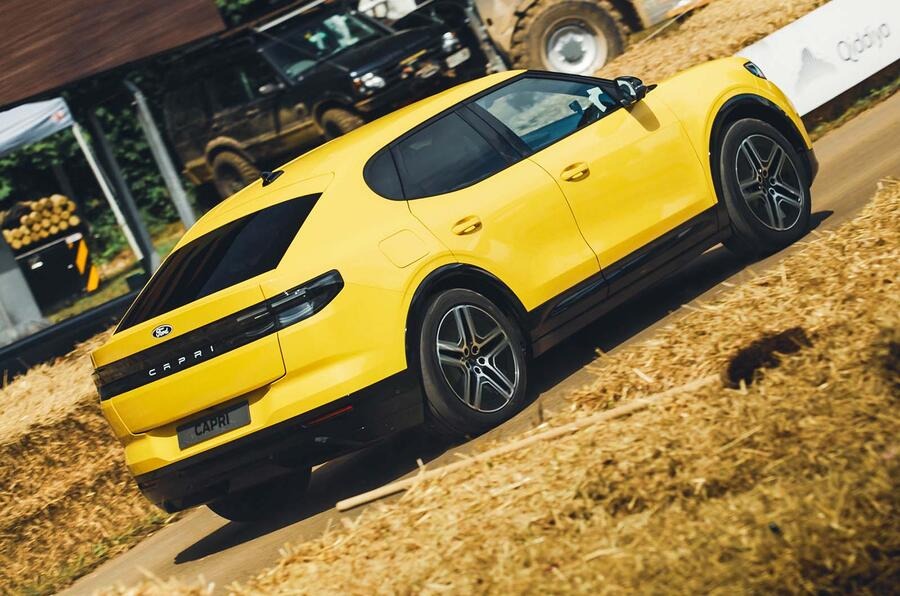 【画像】なぜSUVに "スポーツカー" の名称？ 航続距離600km以上、新型フォード・カプリ鮮烈デビュー 3/4 - ライブドアニュース