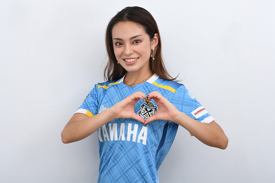 さらなる女性ファン増加へ “FIFA公認美女”SHONOが提案するサッカーにハマるためのきっかけ【インタビュー】 - ライブドアニュース