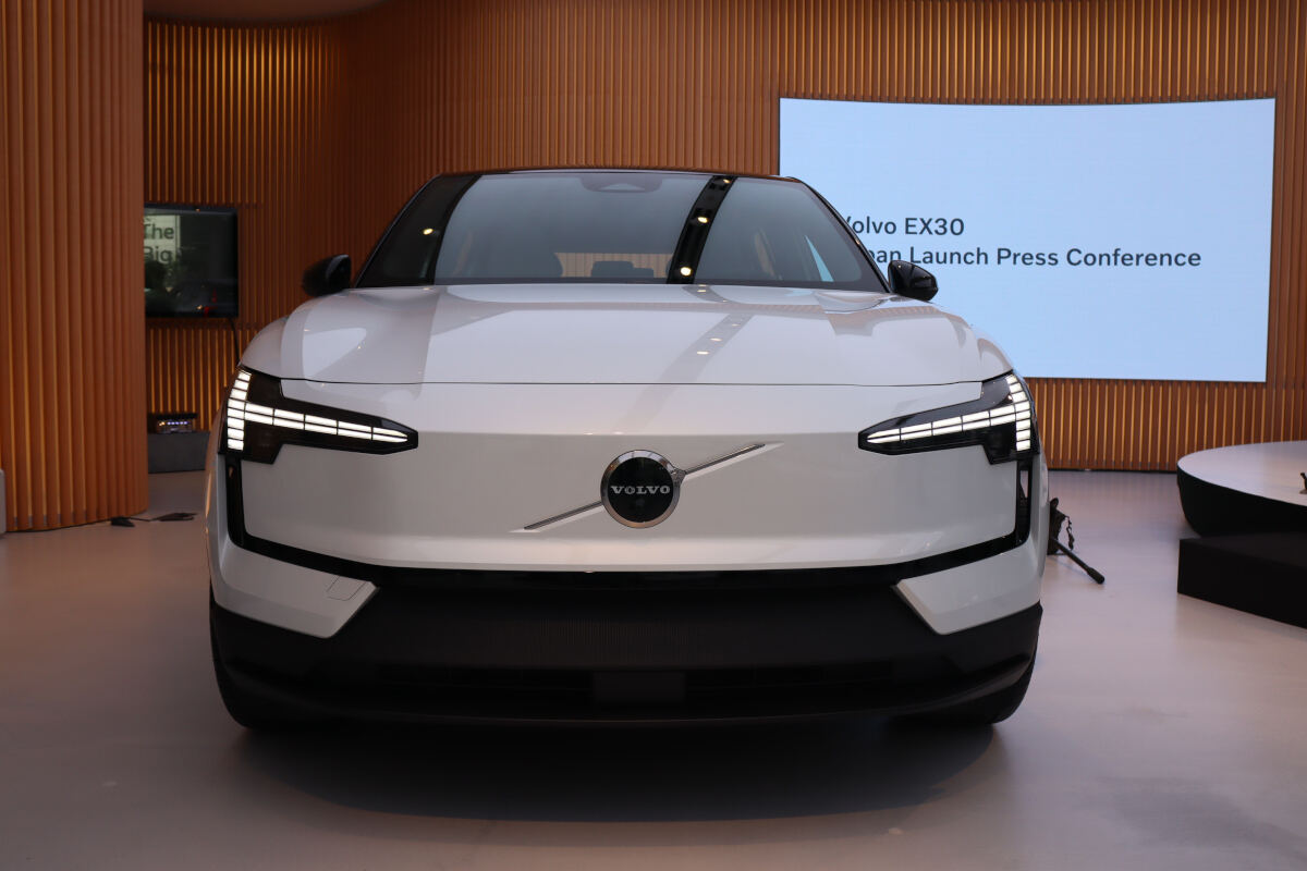 ボルボ史上最小のEV「EX30」がついに発売! 価格は559万円、航続距離は? - ライブドアニュース