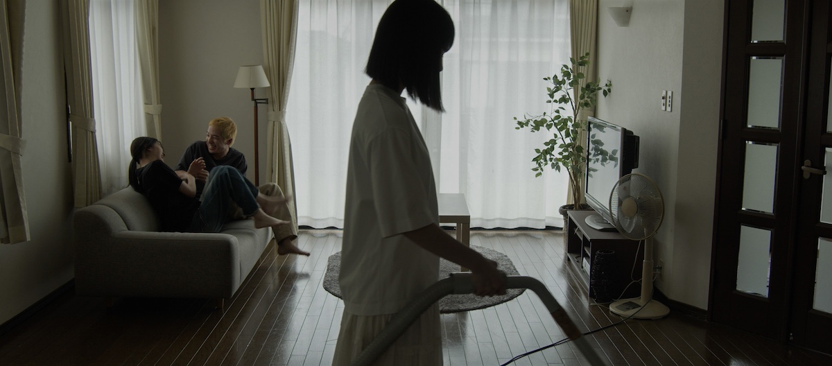 海路、初の劇場公開監督作『実家』MOOSIC LABで上映へ 新谷ゆづみ、川床明日香ら出演 - ライブドアニュース