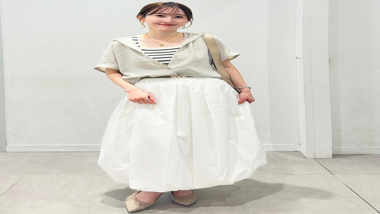 GUの990円シャツを使った大人コーデ 軽やかな淡色コーデで涼しげに (2025年9月5日掲載) - Peachy - ライブドアニュース