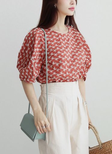 スタイルアップ効果もバッチリ【DHOLIC】即戦力の“肌見せアイテム”5選 - Peachy - ライブドアニュース