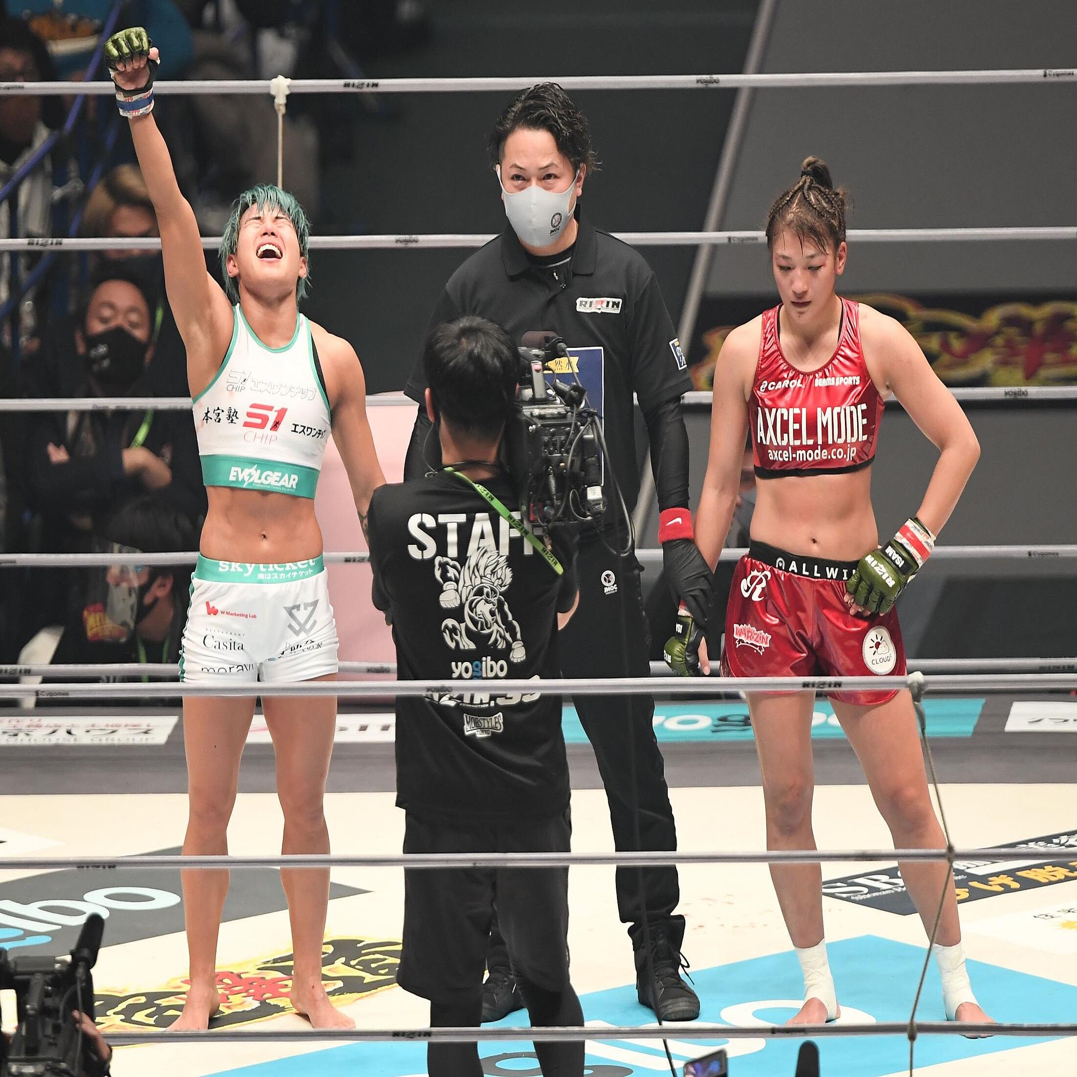 RENAがパク・シウに屈辱の判定負け、壮絶な殴り合いも (2021年12月31日掲載) - ライブドアニュース