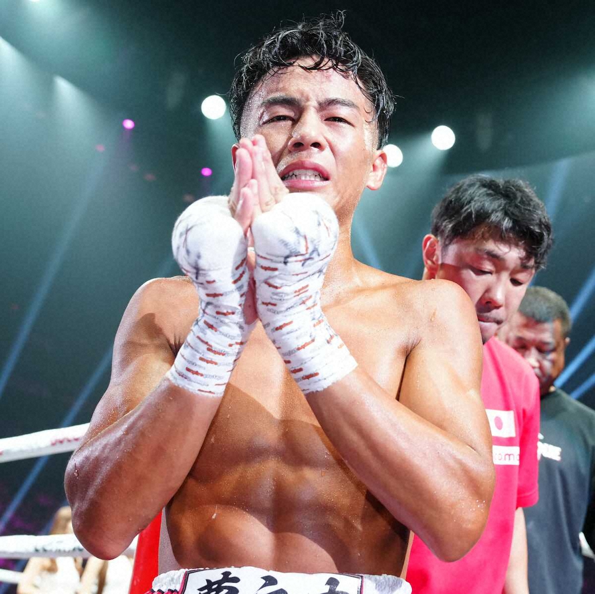 WBA休養王者・堤聖也「序盤のダウンが尾を引いた」 武居由樹が衝撃のTKO負けに「ショックだった…」 - ライブドアニュース