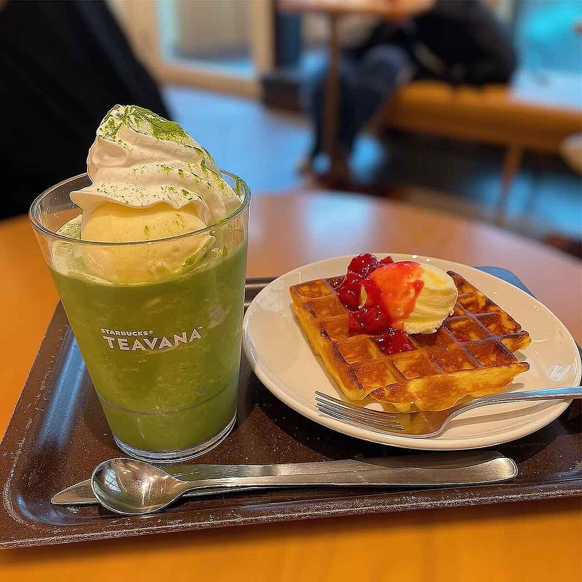 【画像】「ほろにが大人抹茶」 みーつけたっ♡【スタバ】ビジュも華やか♡「映えドリンク」 3/3 - Peachy - ライブドアニュース