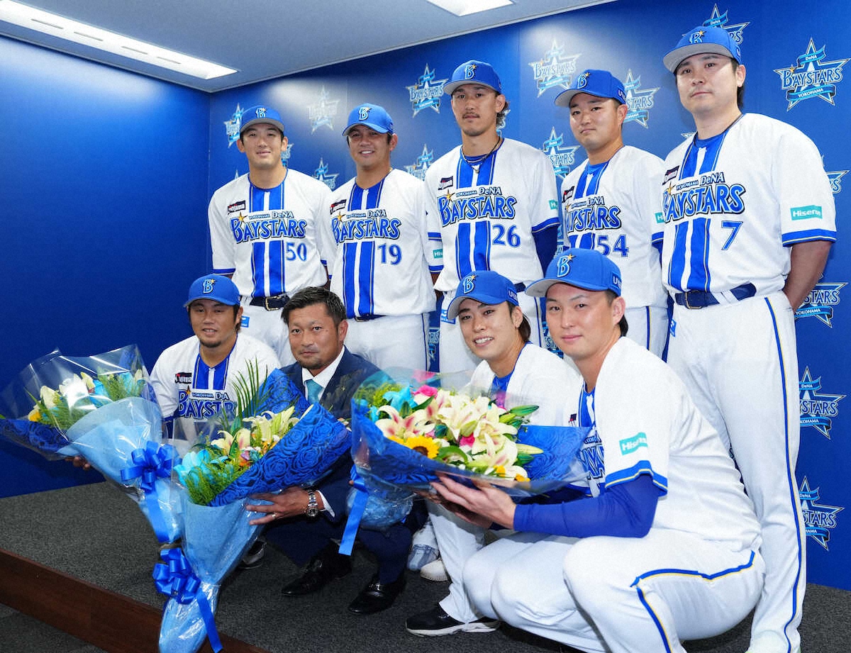 DeNA・森唯 引退会見で涙ぐむ「いい野球人生だった」30日ヤクルト戦後に引退セレモニー - ライブドアニュース