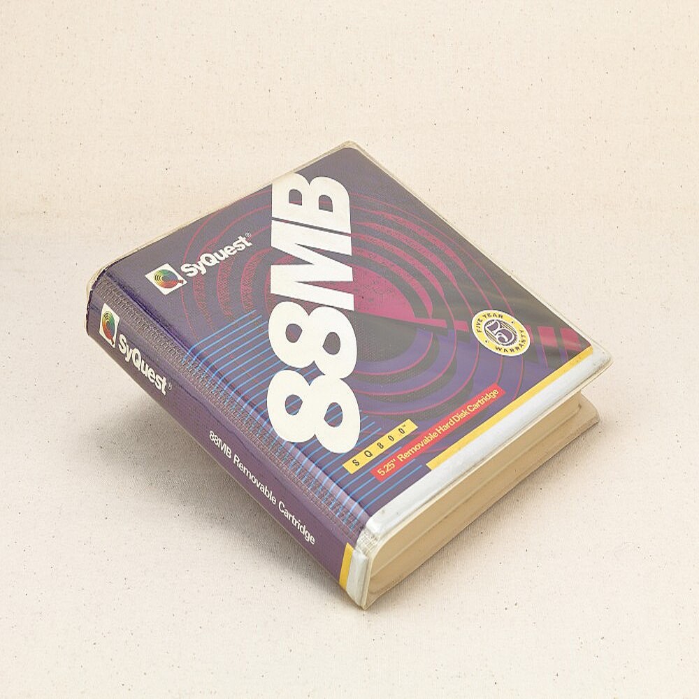 SyQuestの成長を支えた5.25インチリムーバブルHDD「SQ400」「SQ800」「SQ2000」：スイートメモリーズ File082 ...