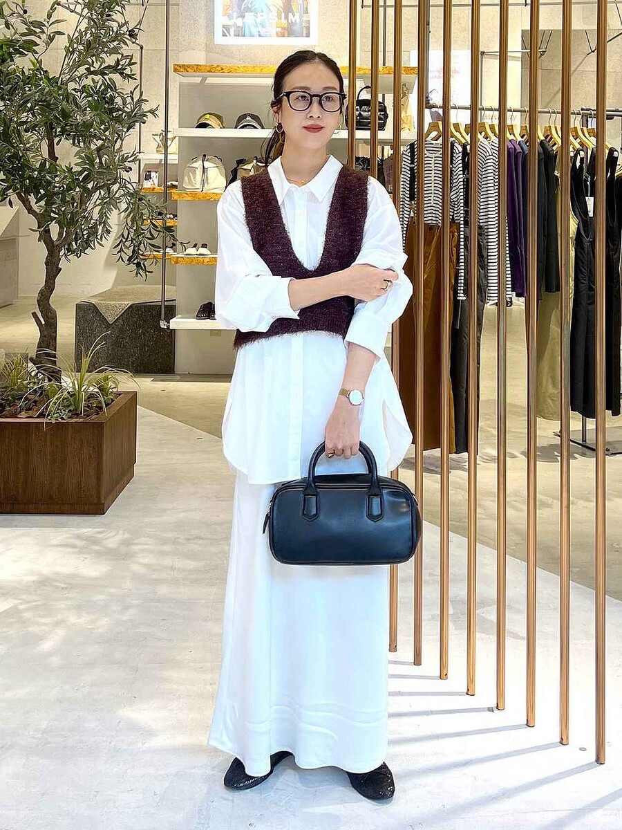 【画像】秋冬こそ“アイボリー”が映える♡ 【LEPSIM】40・50代に推したい♡「サテンスカート」 3/3 - Peachy - ライブドアニュース