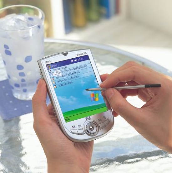 2001年9月3日、HPによるPCメーカー「Compaq」との合併が発表されました：今日は何の日？ - ライブドアニュース