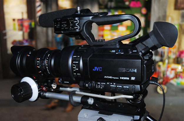 [NAB2015:JVC]4Kカメラの新製品GY‐LS300やGY‐HM200を中心に展示 - ライブドアニュース