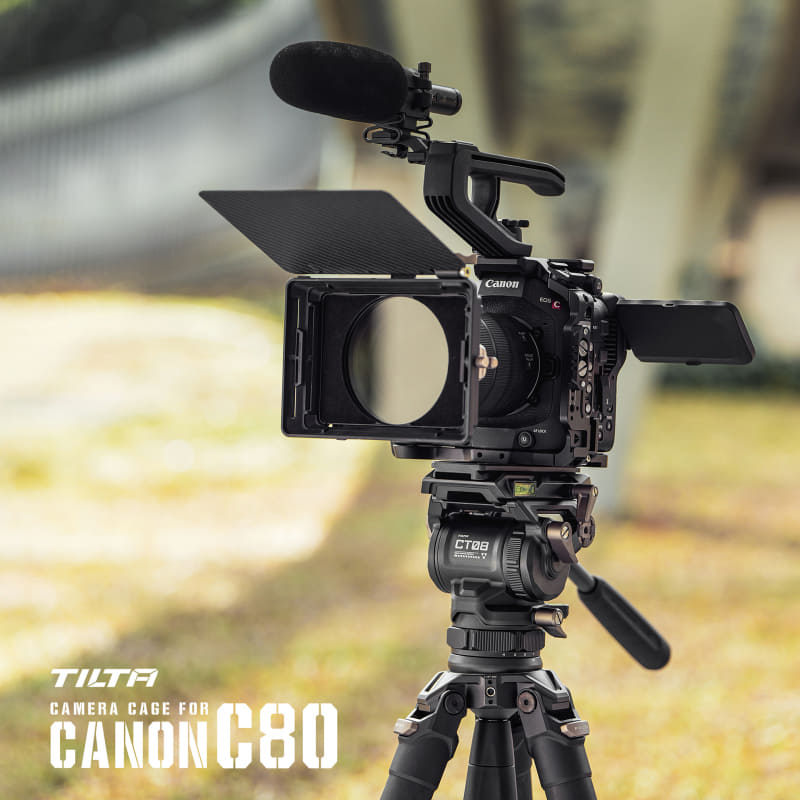 木製ハンドルなど付属するキヤノン「EOS C80」専用ケージ Vマウントバッテリーなど増設可能に (2025年3月19日掲載) - ライブドアニュース