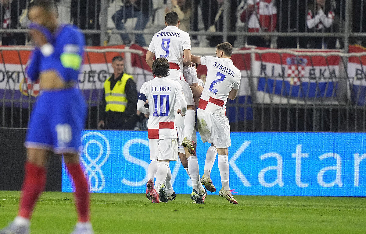 百戦錬磨ペリシッチが圧巻の1G1A！ クロアチアがホームでフランスに先勝【UNL】 - ライブドアニュース