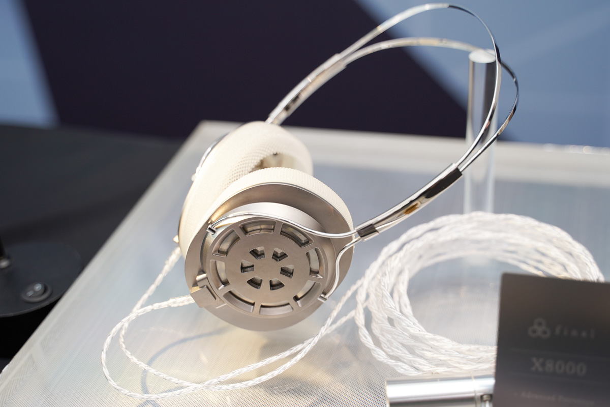 final、平面磁界型ヘッドフォン「X8000」開発を一時中止。振動板製造企業が事業終了 - ライブドアニュース