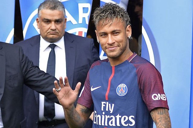 「バルサからの移籍は死を意味しない」 PSGのネイマール、1G1Aデビューに歓喜爆発 - ライブドアニュース