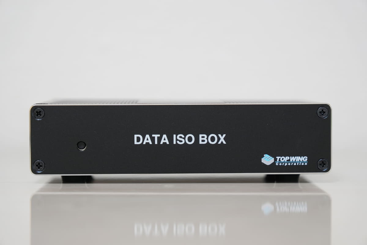 【画像】【レビュー】音が整う! 新次元の音質改善“オーディオ専用”ルータ、TOP WING「DATA ISO BOX」導入してみた 5/29 - ライブドアニュース