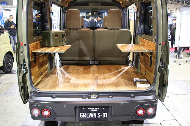 軽バンでガレージライフ・車中泊！ ゴードン ミラーの「GMLVAN S-01」が東京オートサロン2023に登場 - ライブドアニュース