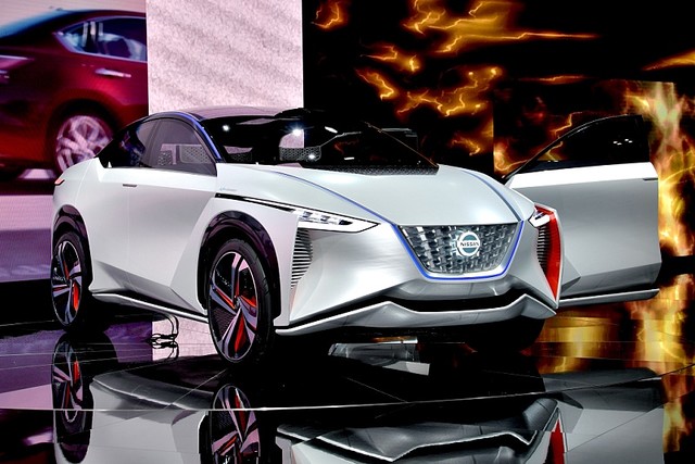 【東京モーターショー2017】日産自動車のクロスオーバーEVコンセプト「IMx」は航続可能距離600km!! 700NmでGT-Rを超える ...
