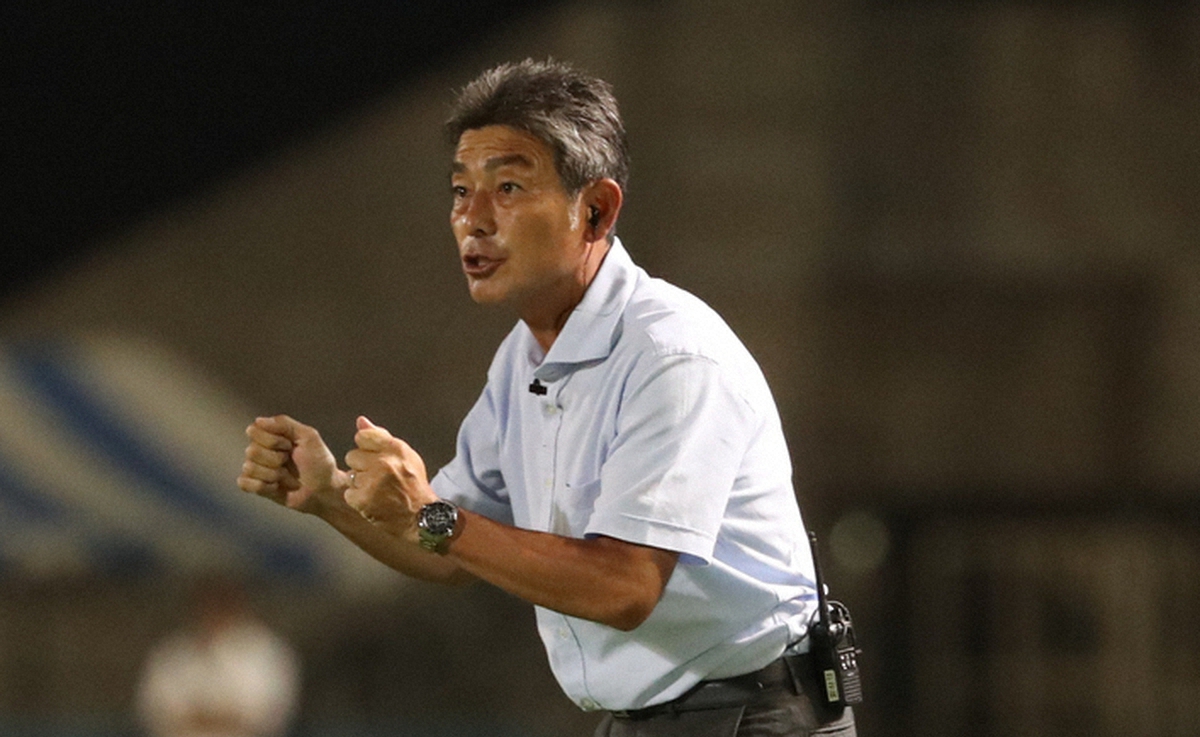 川崎Fは敵地のACLE第1戦で敗戦 後半31分に高井が痛恨のオウンゴール (2025年3月5日掲載) - ライブドアニュース