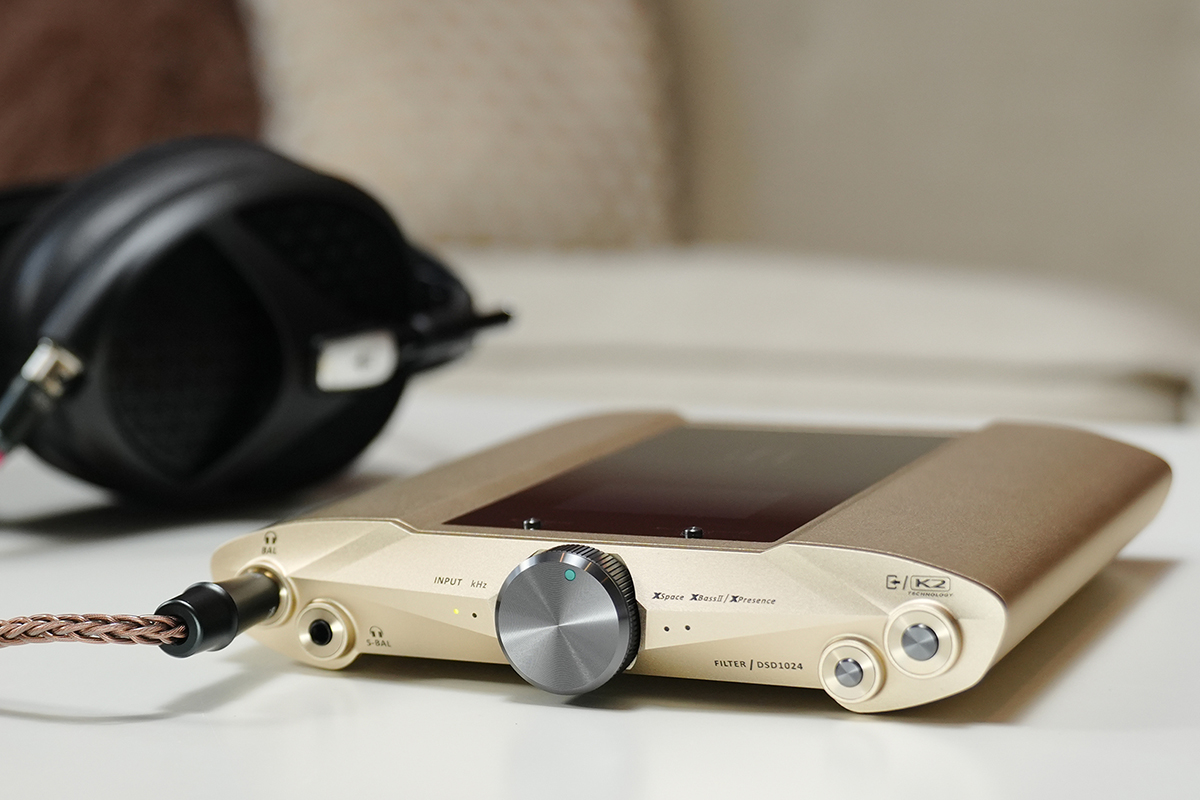 iFi、K2HDやDSDリマスタリング機能搭載のDAC内蔵ポタアン「iDSD Valkyrie」 - ライブドアニュース