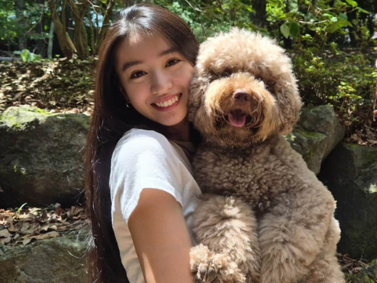 木村拓哉＆工藤静香の次女・Koki,、大きな愛犬を抱く姿を公開！ 美しさ引き立つ自撮りショットも - ライブドアニュース