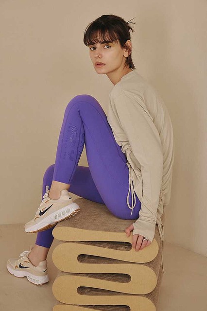 【emmi】Snow Peakなど4ブランドとの別注アイテムを発売♪ヨガやワークアウトに! - Peachy - ライブドアニュース