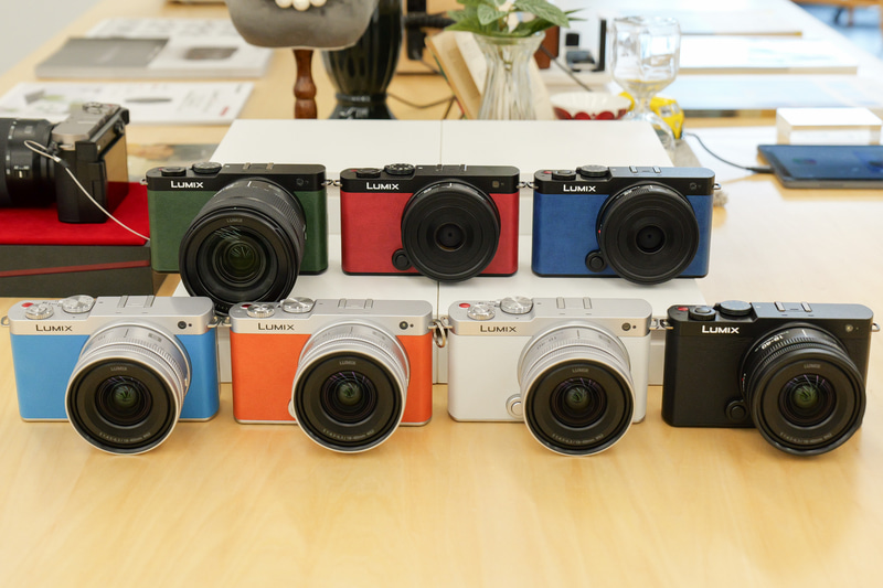 撮る喜びと、持つ喜びを追求…「LUMIX S9」に新色追加で計21パターンのカラバリに LUMIX BASE TOKYOで先行展示品を見てきた - ライブドアニュース