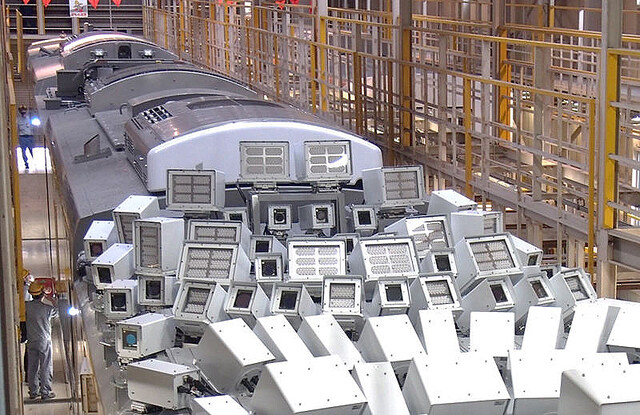 京都鉄道博物館、年末にDEC741形＆「WEST EXPRESS 銀河」特別展示 - ライブドアニュース