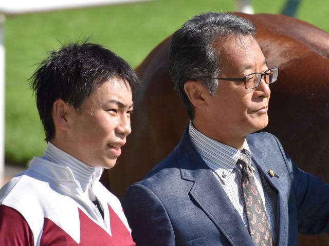 鈴木伸尋調教師がJRA通算400勝 「所属の横山武騎手・小林美騎手のことも一生懸命に取り組みたい」 - ライブドアニュース