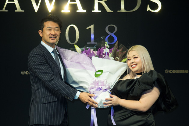 「ブルベ・イエベ」「ラベンダー色コスメ」など、@cosmeが2018年のビューティートレンドを発表 - ライブドアニュース