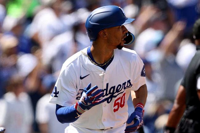 「大谷さん目当てで見てたけど…」 打率.520、OPS1.836の1番ベッツに日本人虜「ファンになった」 - ライブドアニュース