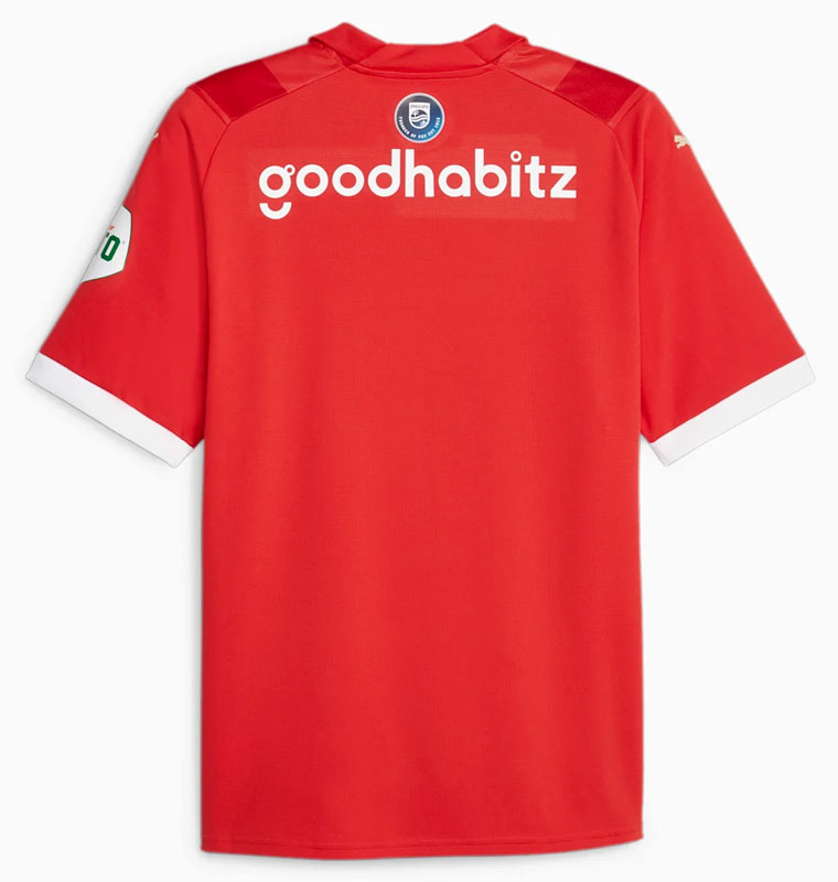 名門PSV、“110周年記念”の23-24新ユニ発表！異色の「オール赤デザイン」を解説 - ライブドアニュース