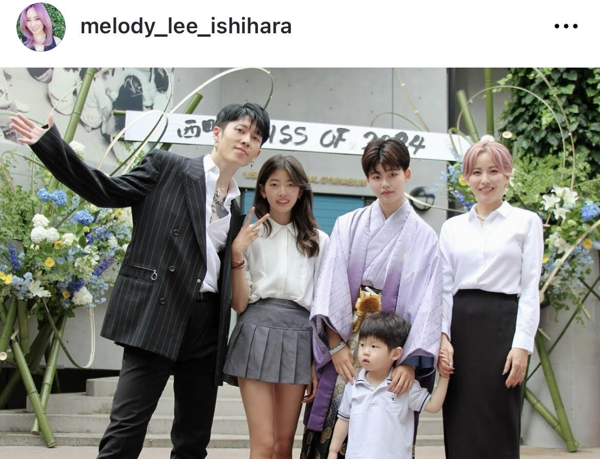 MIYAVIの妻・melody．が家族集合ショットを公開！「素敵な夫婦＆ファミリー」「癒されます」 (2024年7月1日掲載) - ライブドアニュース