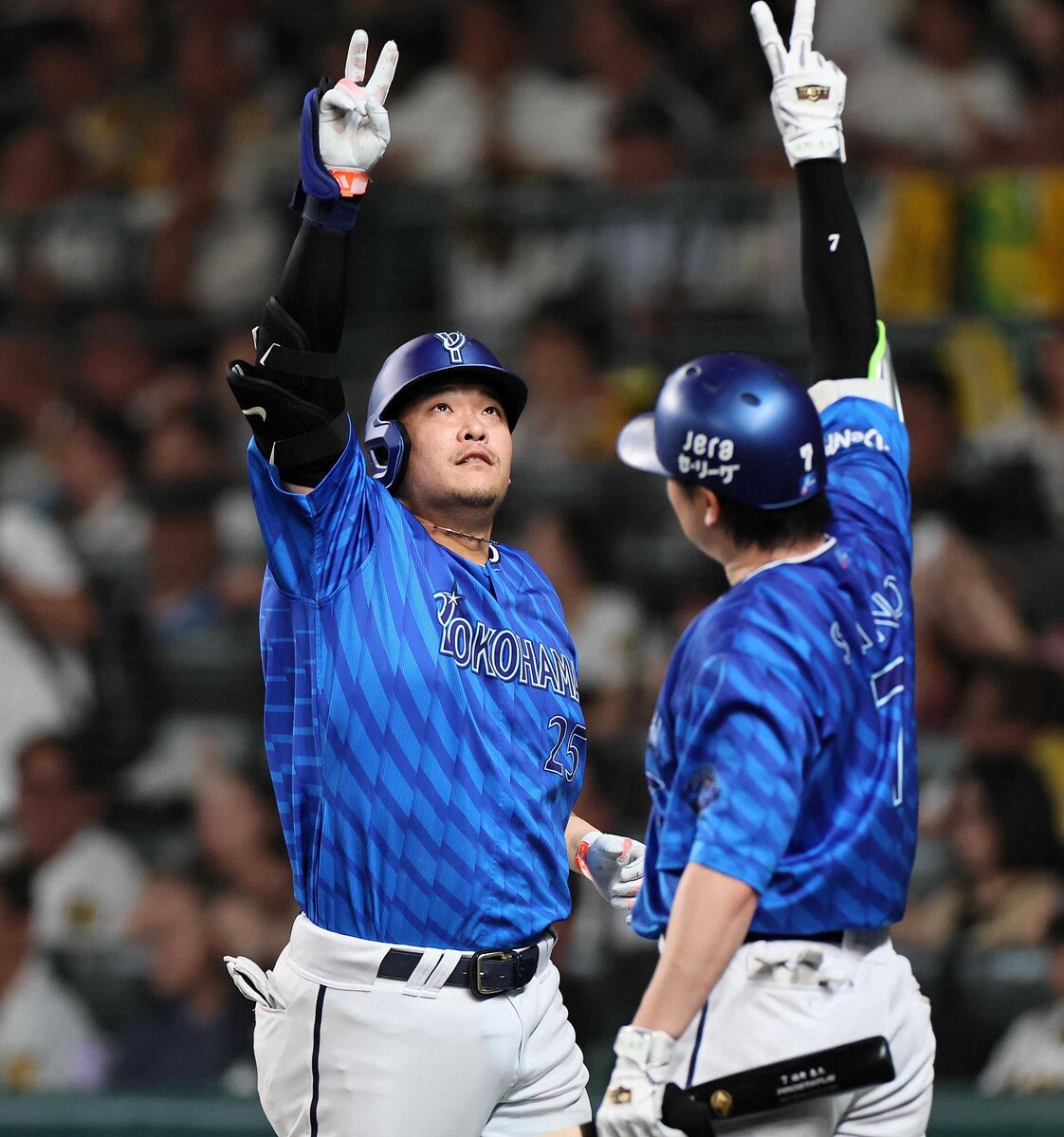 DeNA・筒香 6年ぶり甲子園アーチ！止まらん直近16戦10発 左へ逆転16号3ラン「ひとつのバロメーター」 - ライブドアニュース