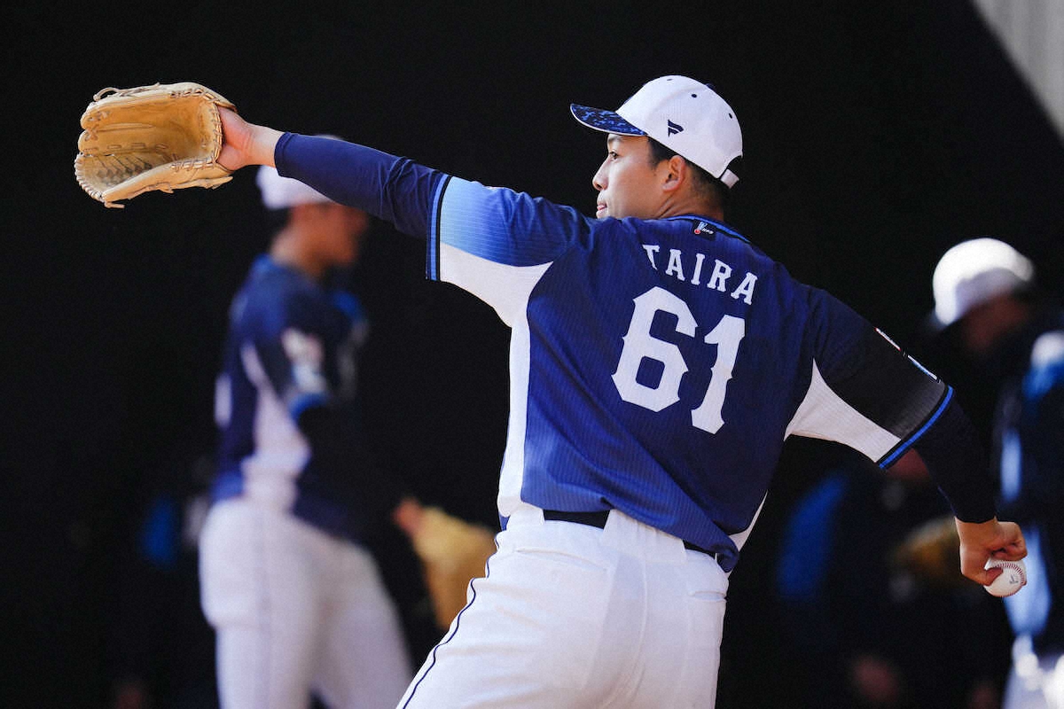 【画像】西武・宮沢が平良の背番号61でブルペン入り ビジターユニホーム忘れ「焦りました…」 - ライブドアニュース