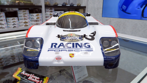 【タミヤ撮り下ろし】「1/10RC ポルシェ 956」、圧倒的性能で世界耐久選手権を制したポルシェ栄光のマシンがRCカーで登場！ - ライブドアニュース