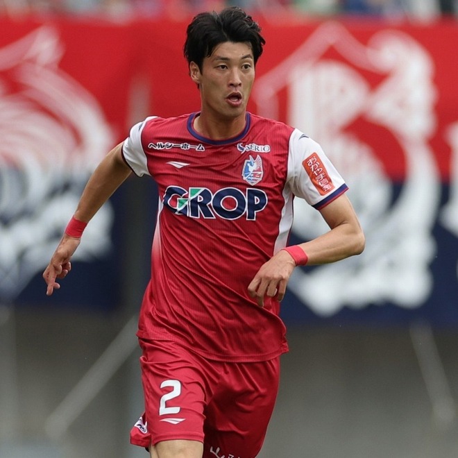 家族とチームを守れる漢に！ J1初参戦クラブで残留に尽力した27歳DFが入籍「人としてとても尊敬できる妻」と共に歩む (2025年11月25日掲載) - ライブドアニュース