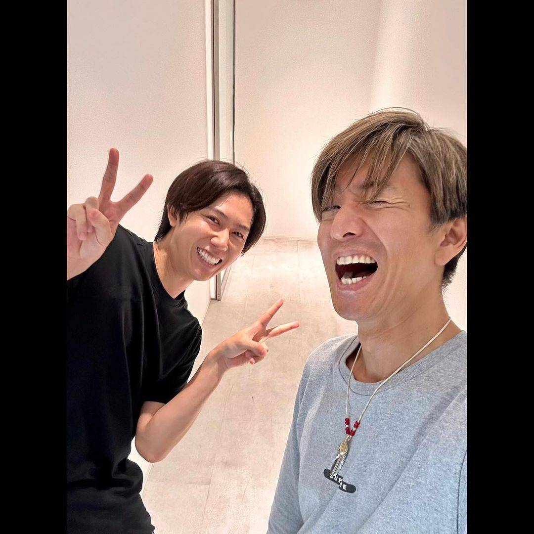 【画像】木村拓哉「すんばらしい！」〝アイドル〟とまさかの遭遇に笑顔で2ショット 2/2 - ライブドアニュース