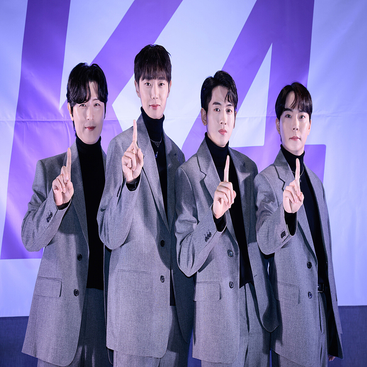 【REPORT】4人組グループK4、日本スペシャルライブでMISIAやSHINeeの楽曲を披露！日本正式デビューも発表 (2023年11月29 ...