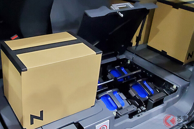 ホンダが新提案の「N-VAN」を世界初公開！ 脱着式電池仕様の実車展示!? 24年登場「軽商用EV」とは別物？ 「モバイルパワーパック」の活用 ...