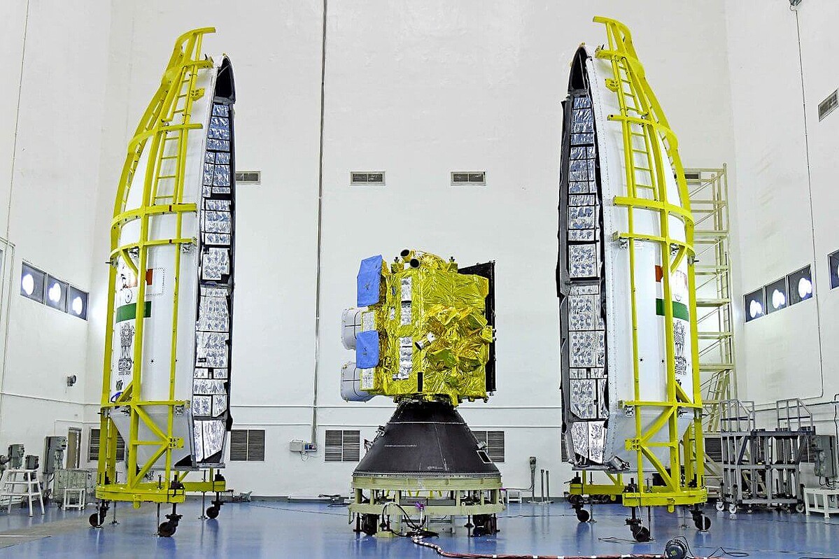 インド、気象衛星「INSAT-3DS」の軌道投入に成功 GSLVロケット16回目の打ち上げ - ライブドアニュース