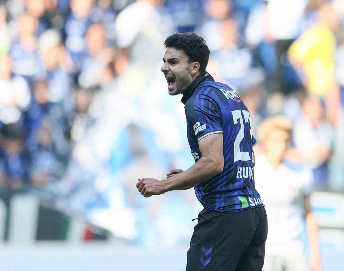 【画像】や～～～っとお目覚め！G大阪FWヒュメットが移籍後初得点含む1G1A「この日が来ると信じていた」 - ライブドアニュース