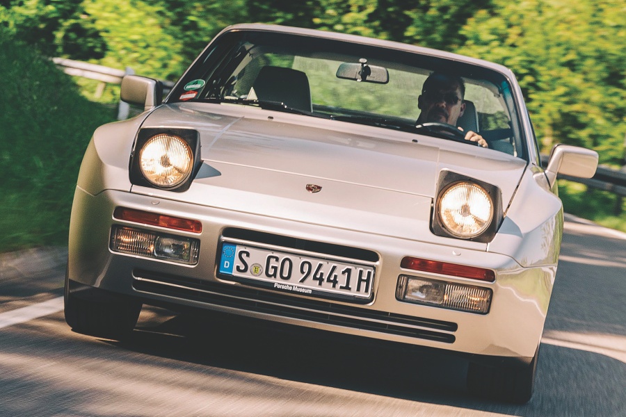 過給器が追加した「興奮」 ポルシェ944 ターボ（2） クラス最高水準の大人なグランドツアラー - ライブドアニュース