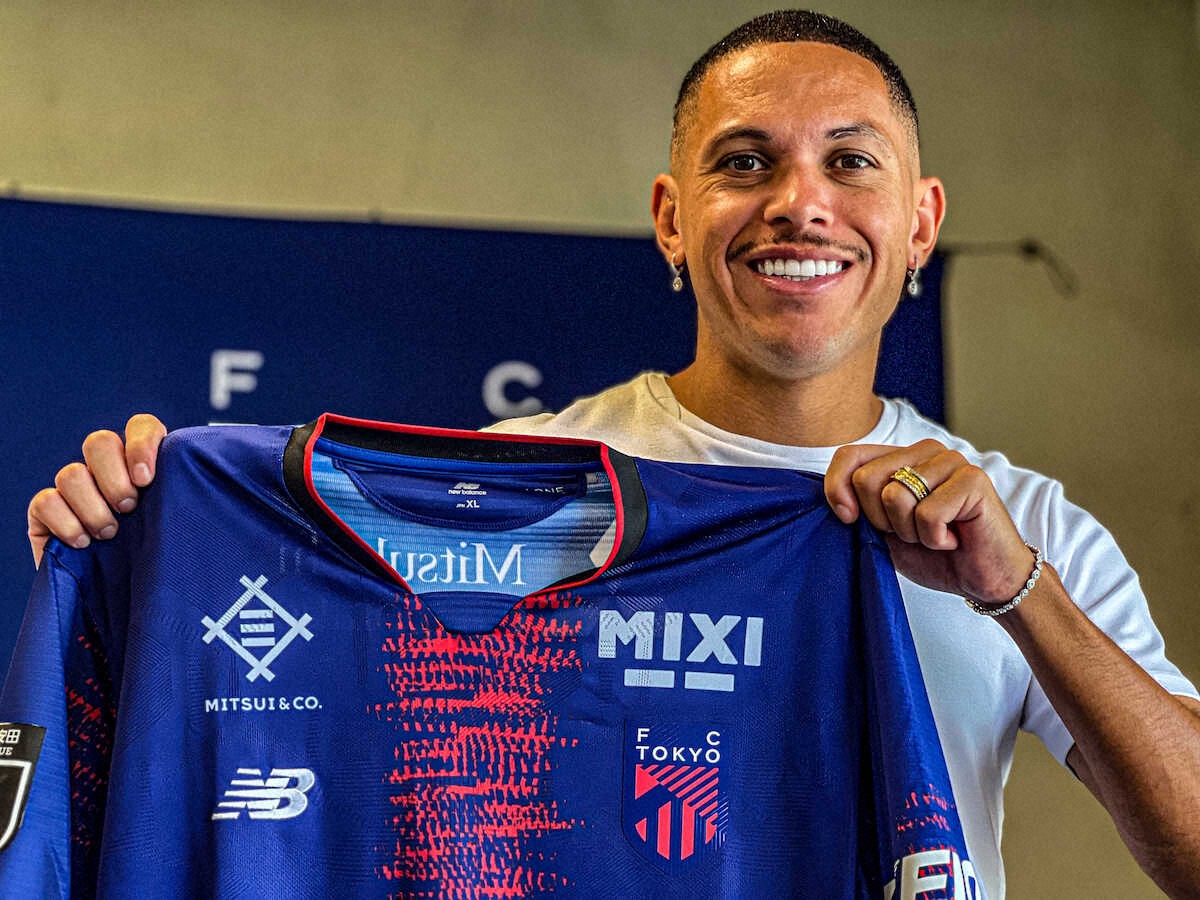 FC東京にJ2長崎から新加入したMFギリェルメ「できれば長くここにいられるように認めてもらいたい」 - ライブドアニュース