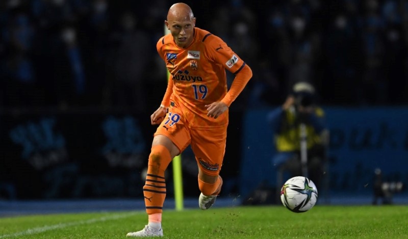 J1湘南がFWFWディサロ燦シルヴァーノの負傷を発表！トレーニング中に右長内転筋肉離れ - ライブドアニュース