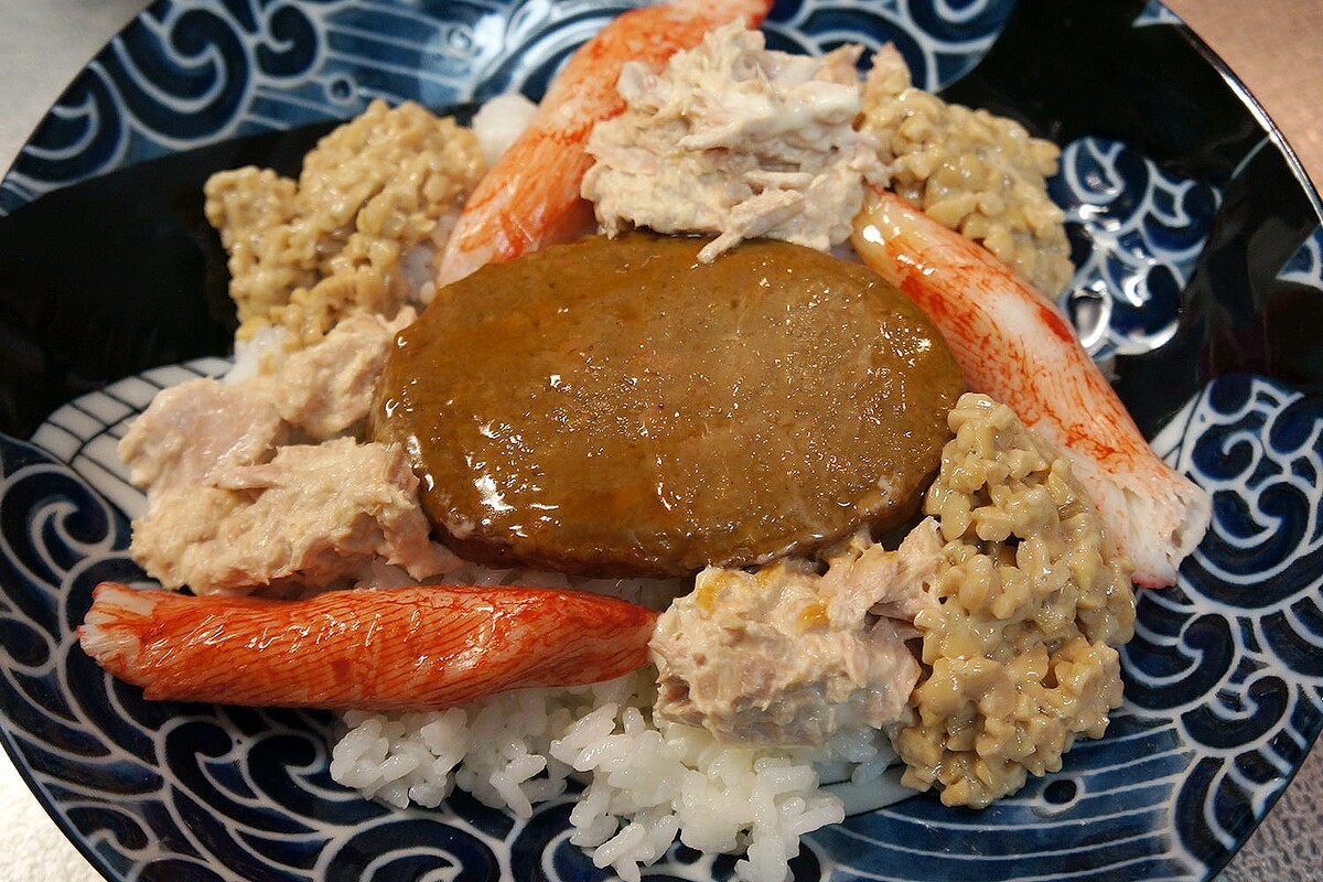 パリッコのおつまみ革命 第56回 言わないだけでみんな好き? 回転寿司の“邪道ネタ”を大集結させた「邪道ちらし寿司」が、美味くないはずがない ...