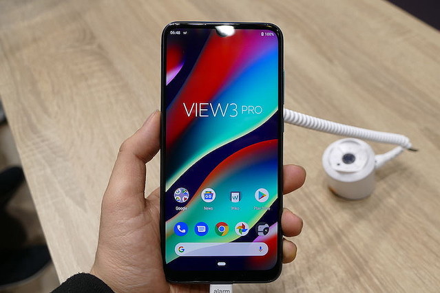 格安でもトリプルカメラ。Wiko View 3 / 3 Pro発表 #MWC19 - ライブドアニュース
